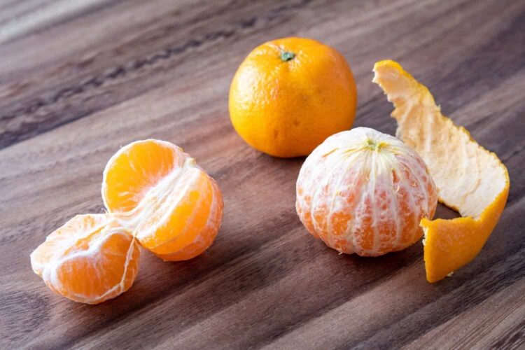 How to de-pith and what does it mean to de-pith when cooking? - Hangry ...